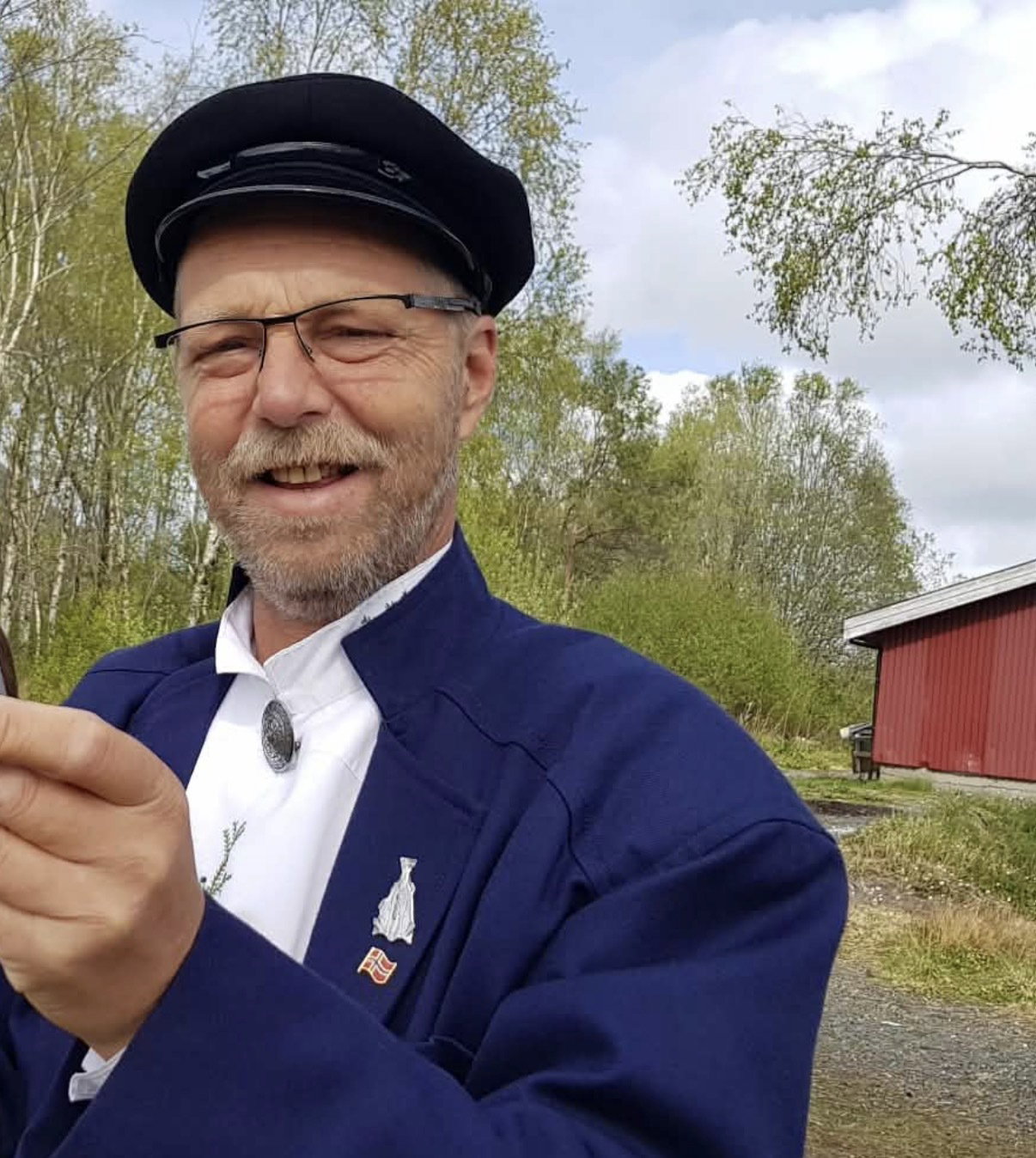 Robert Nordvik (58) omkom i ulykke i Aure - Sol